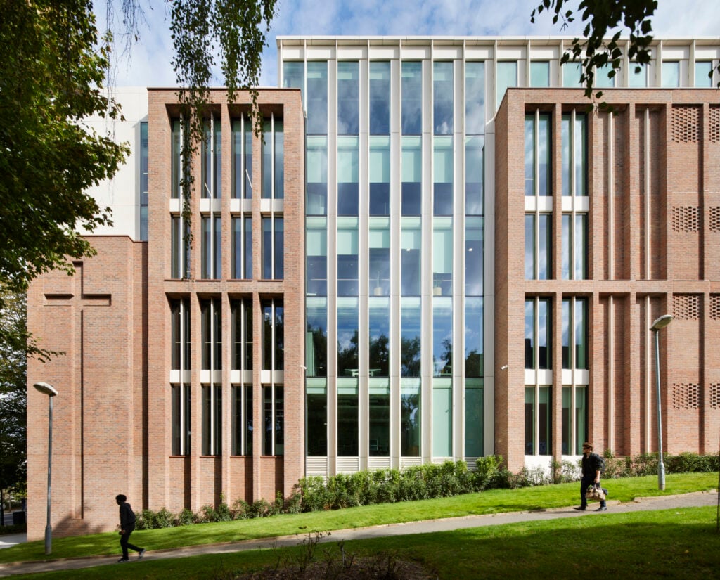 Salvation Army Headquarters - Eckersley O'Callaghan