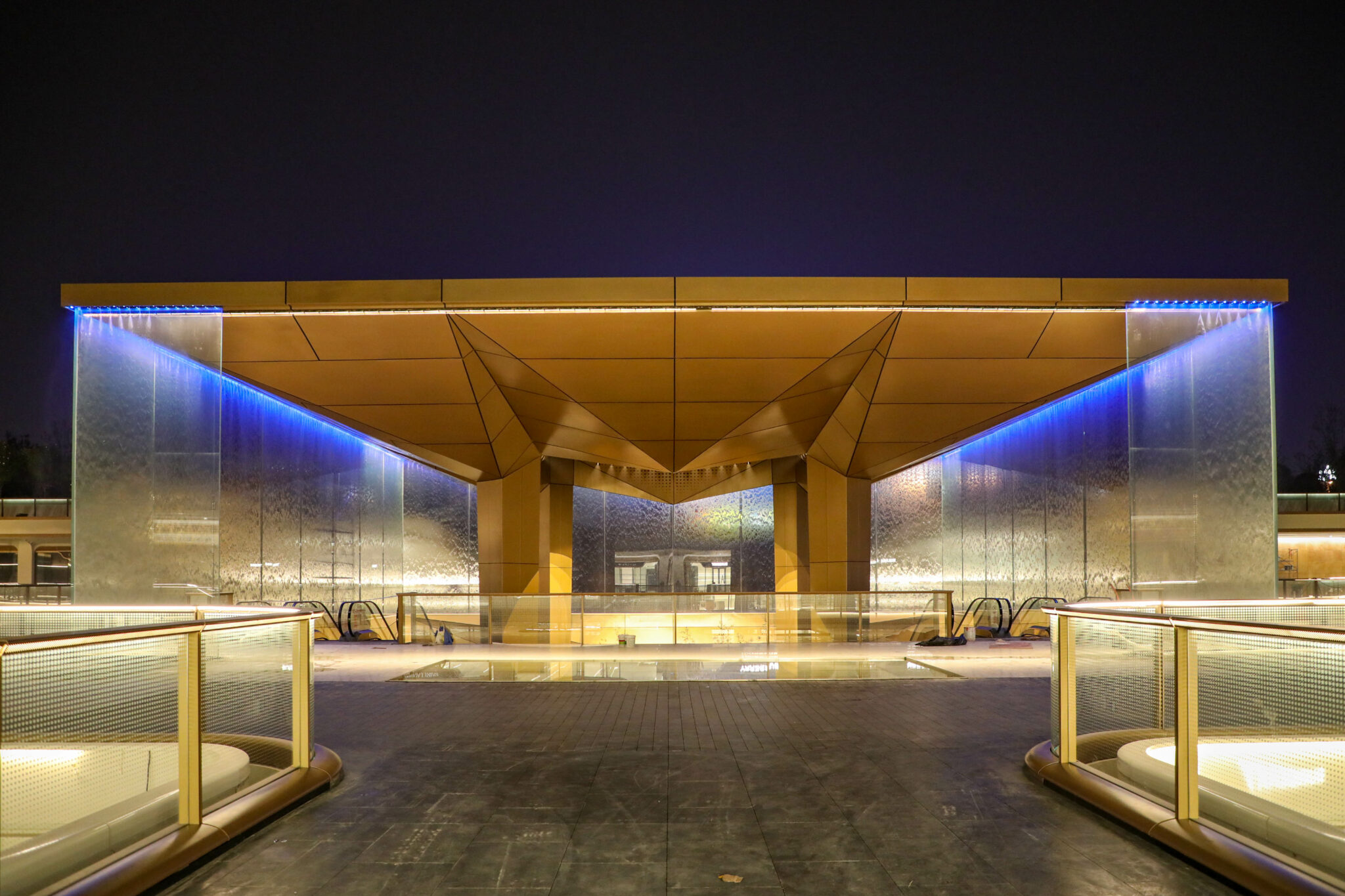 SKP Chengdu features in The FAÇADE - Eckersley O'Callaghan